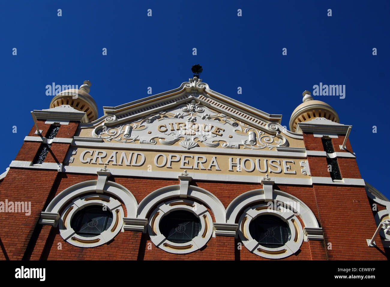 Grand opera house immagini e fotografie stock ad alta risoluzione - Alamy