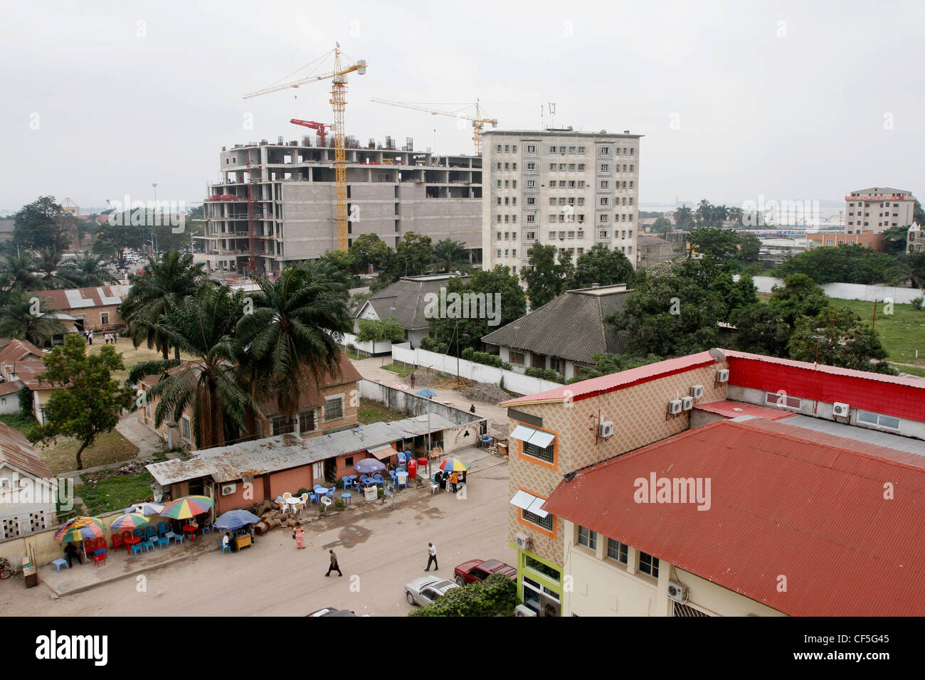 Ville de kinshasa immagini e fotografie stock ad alta risoluzione - Alamy