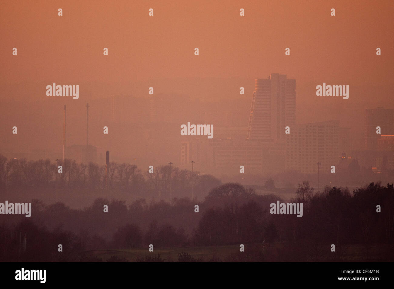 Leeds city skyline immagini e fotografie stock ad alta risoluzione - Alamy