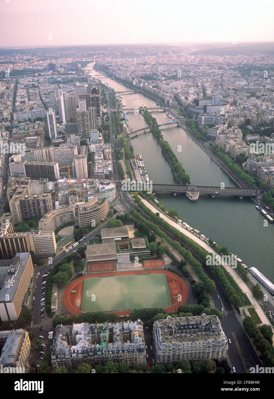 Statua di cigno isola di parigi immagini e fotografie stock ad alta ...
