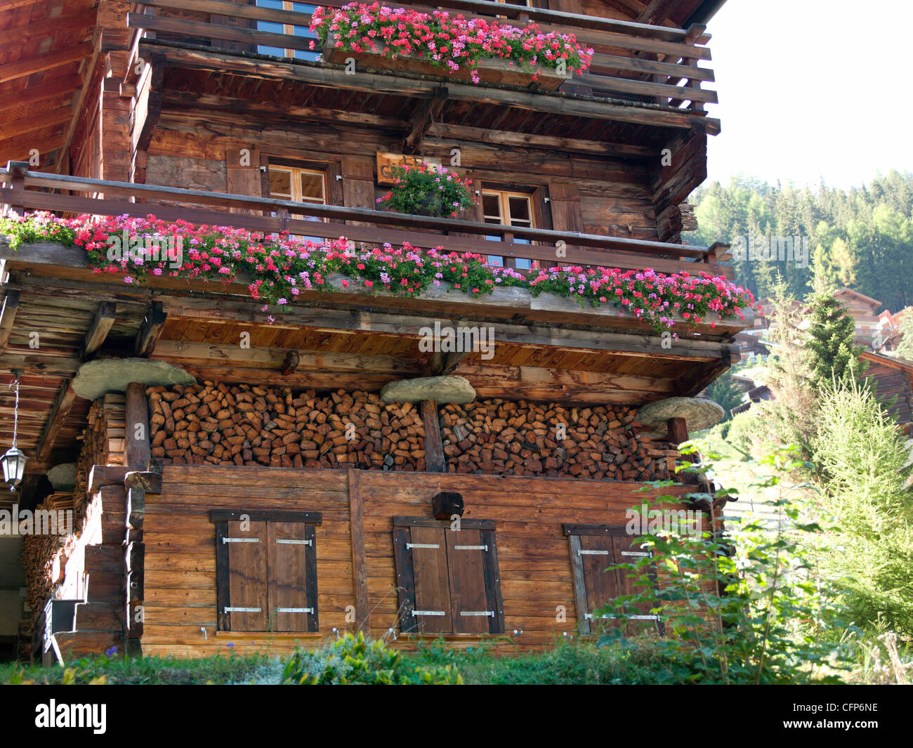 Walser architecture immagini e fotografie stock ad alta risoluzione - Alamy