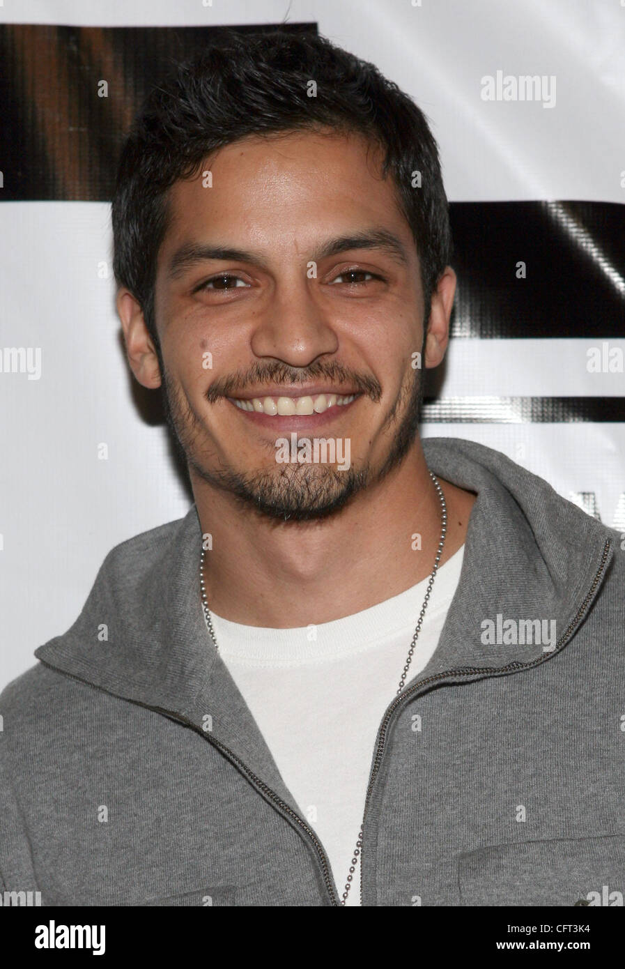 Nicholas gonzalez actor immagini e fotografie stock ad alta risoluzione ...