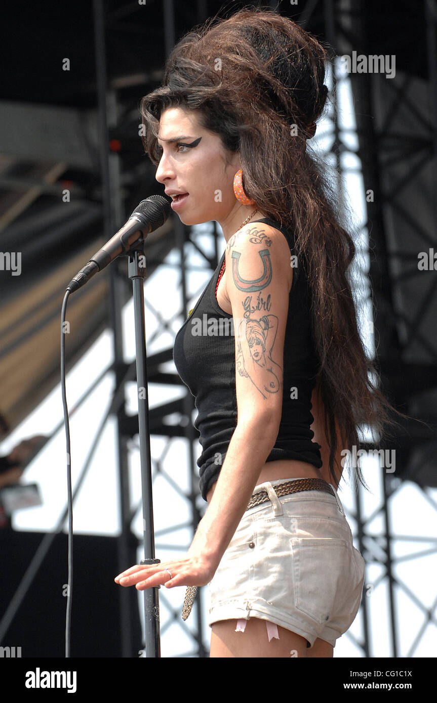 Death of amy winehouse foto immagini e fotografie stock ad alta ...