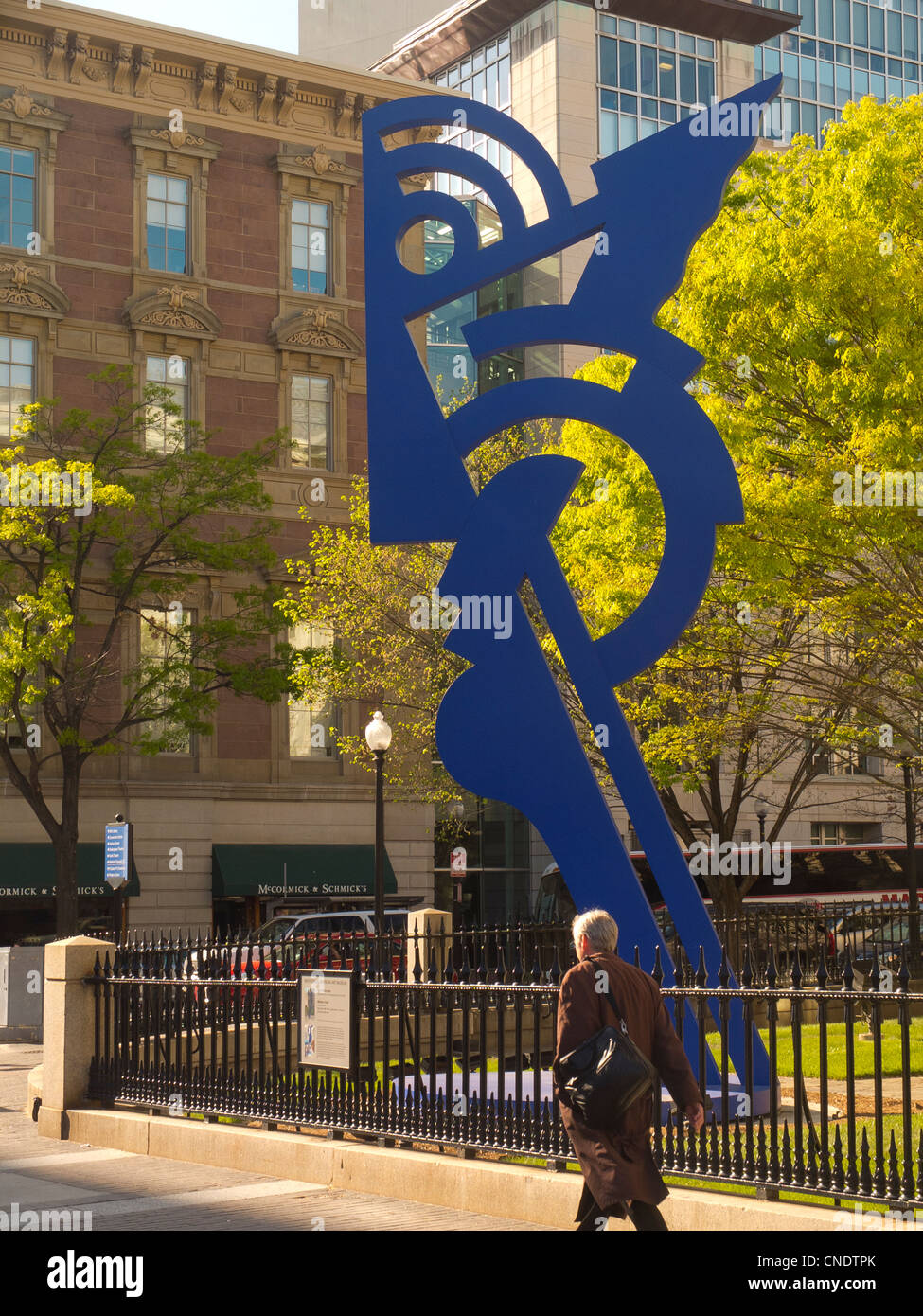 Moderna scultura di testa di Roy Lichtenstein in Washington DC Foto ...
