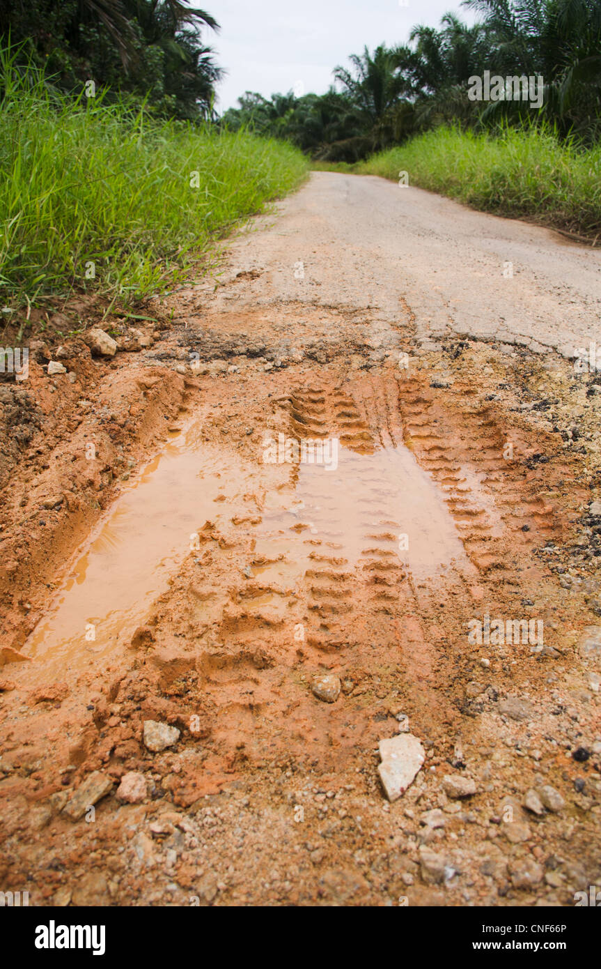 Cattive condizioni della strada immagini e fotografie stock ad alta ...