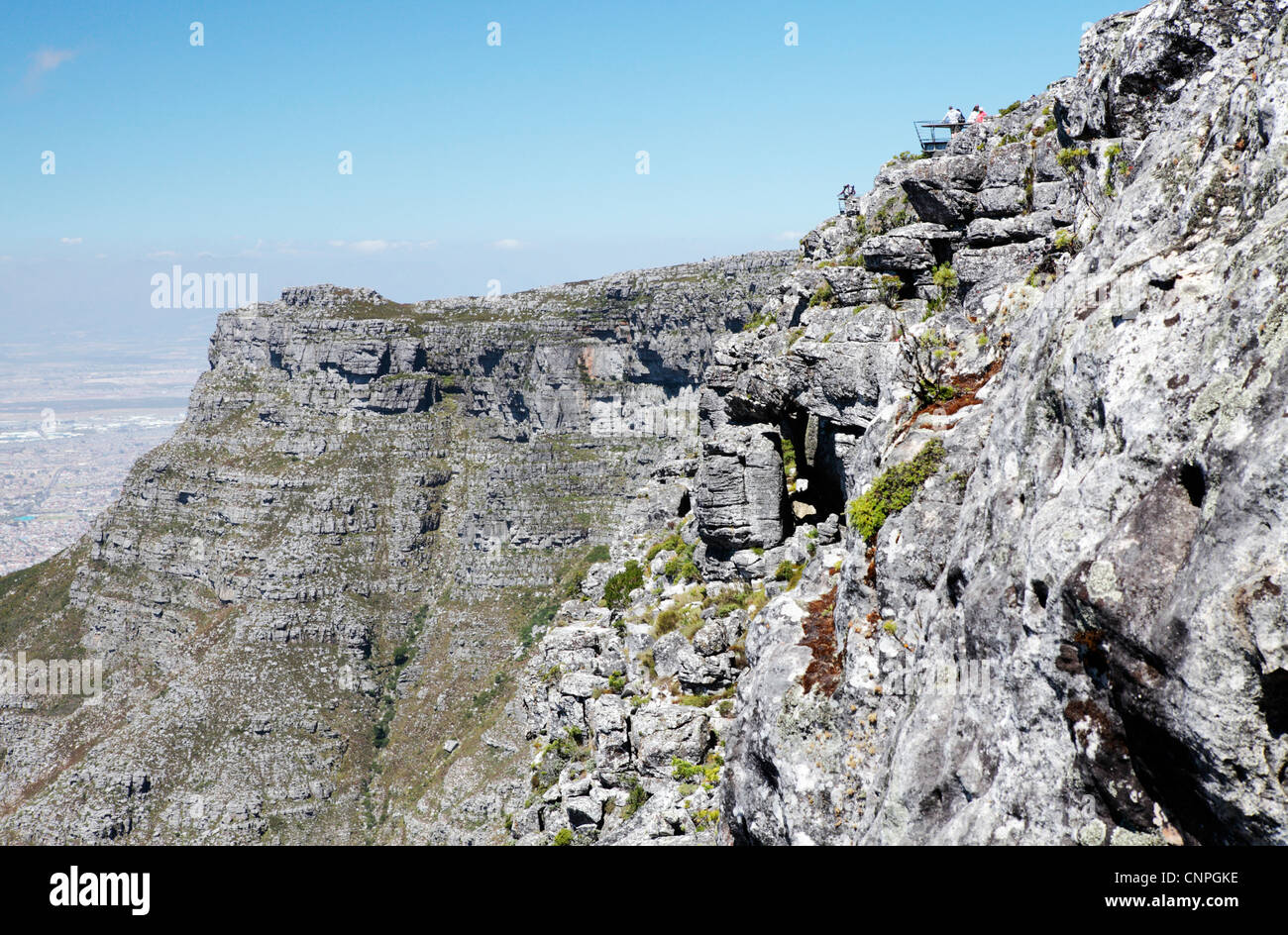 Cima della montagna tavolo immagini e fotografie stock ad alta ...