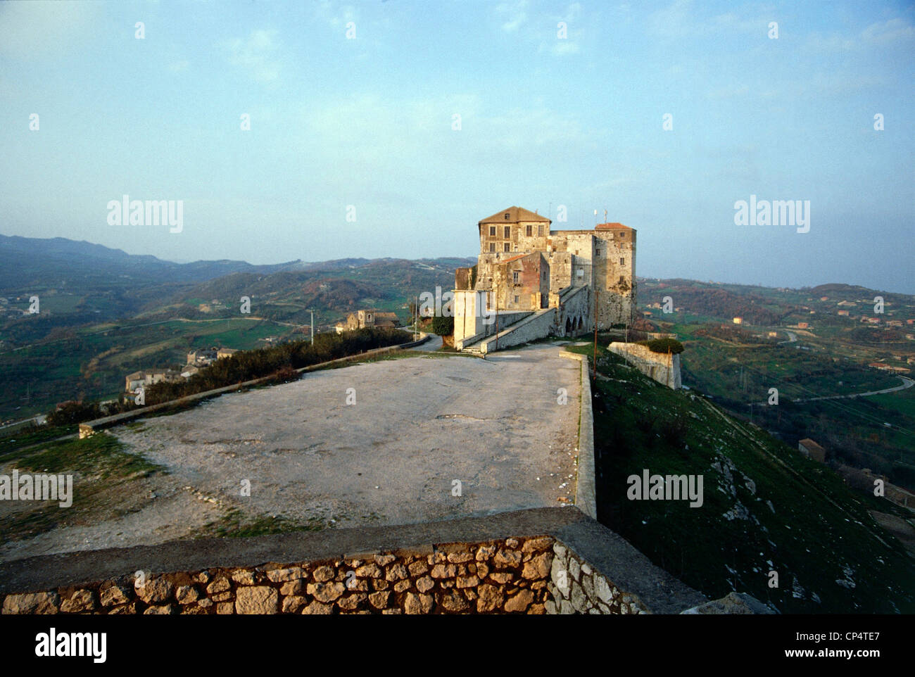 Montesarchio campania immagini e fotografie stock ad alta risoluzione ...