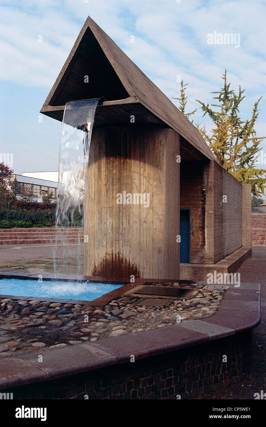 Lombardia - Segrate (Mi), la fontana monumentale di Piazza del ...