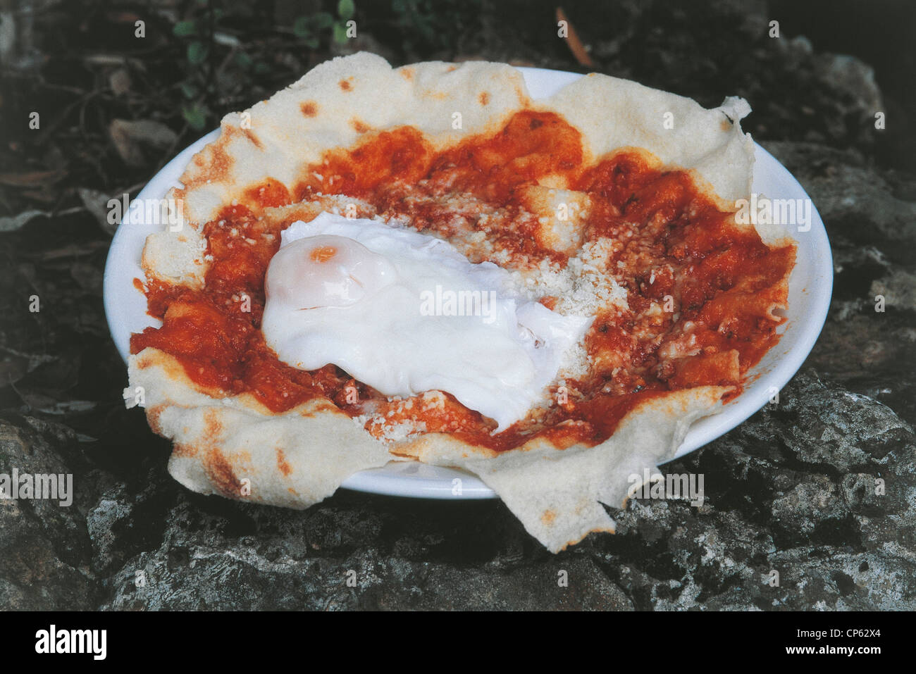 Pane carasau sardegna immagini e fotografie stock ad alta risoluzione ...