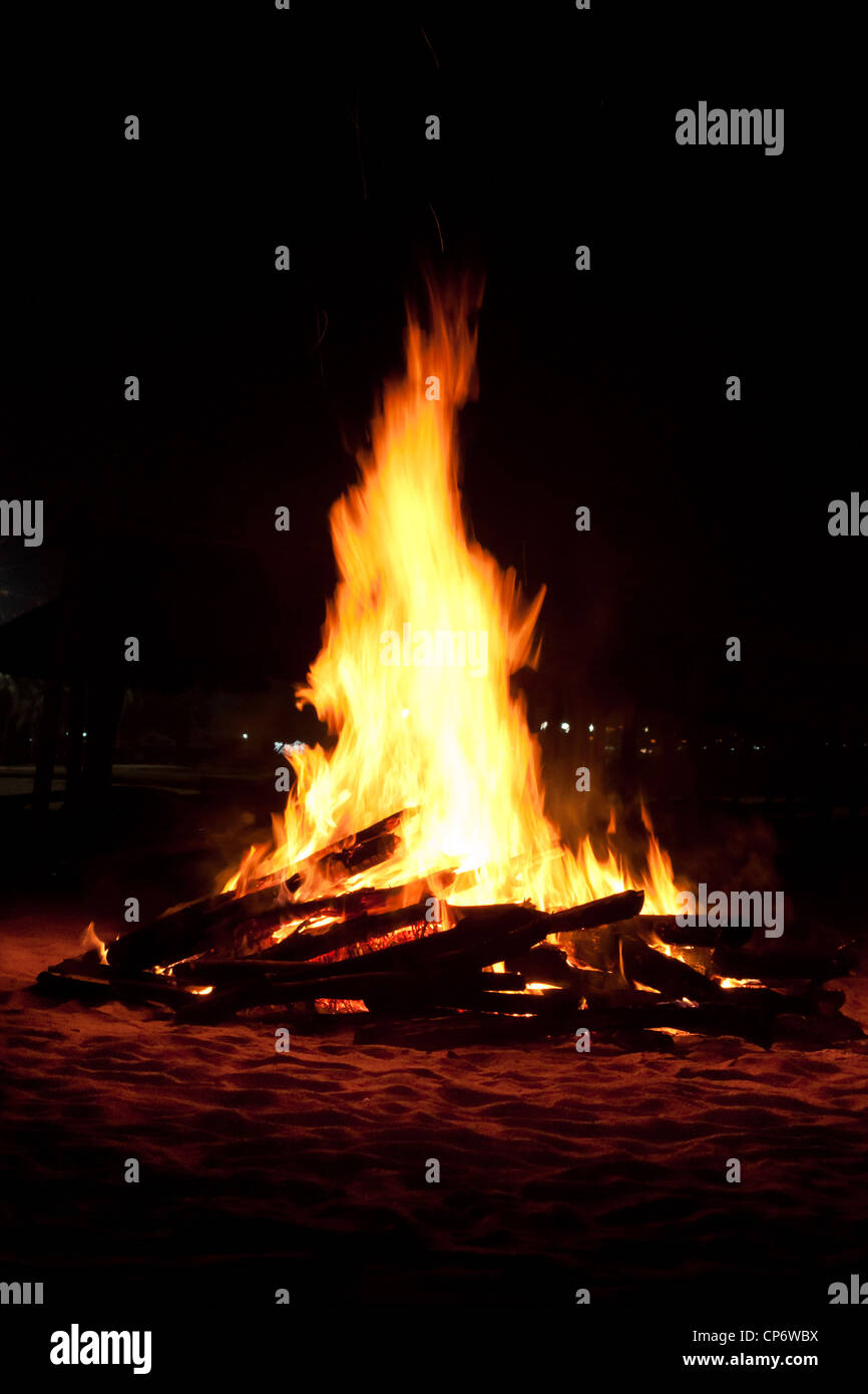 Fuoco forte immagini e fotografie stock ad alta risoluzione - Alamy