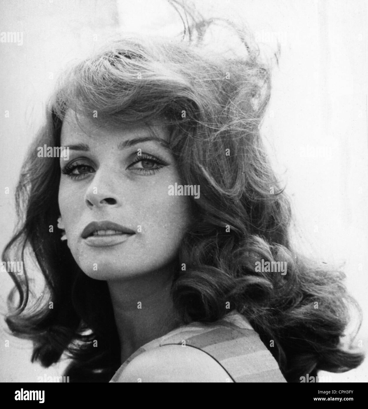 Portrait austrian actress senta berger immagini e fotografie stock ad ...