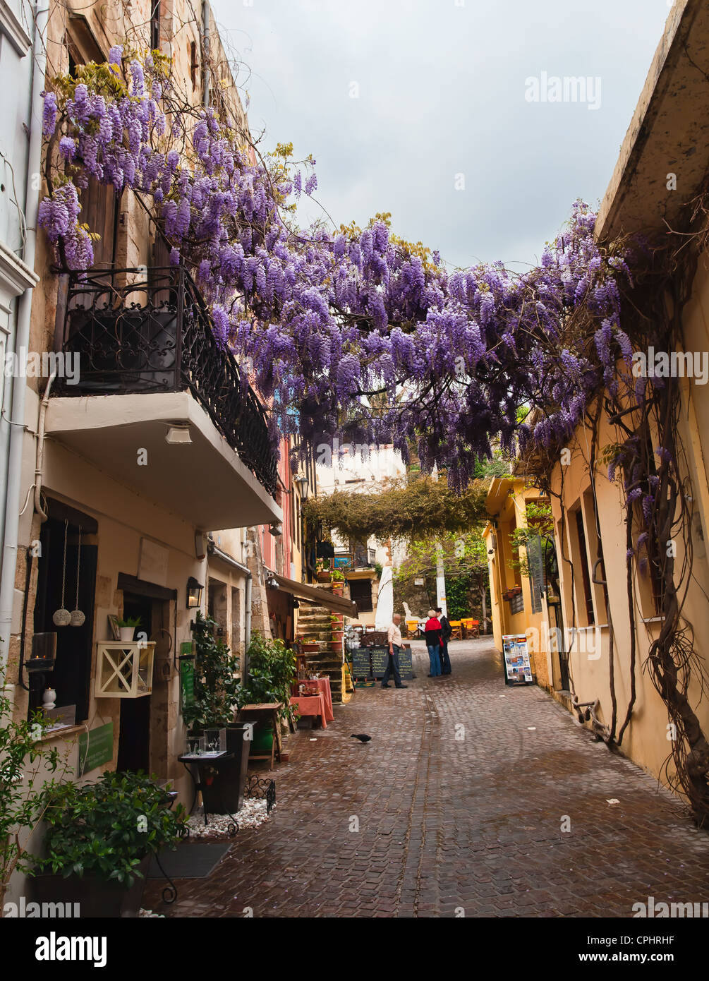 Stradine strette immagini e fotografie stock ad alta risoluzione - Alamy