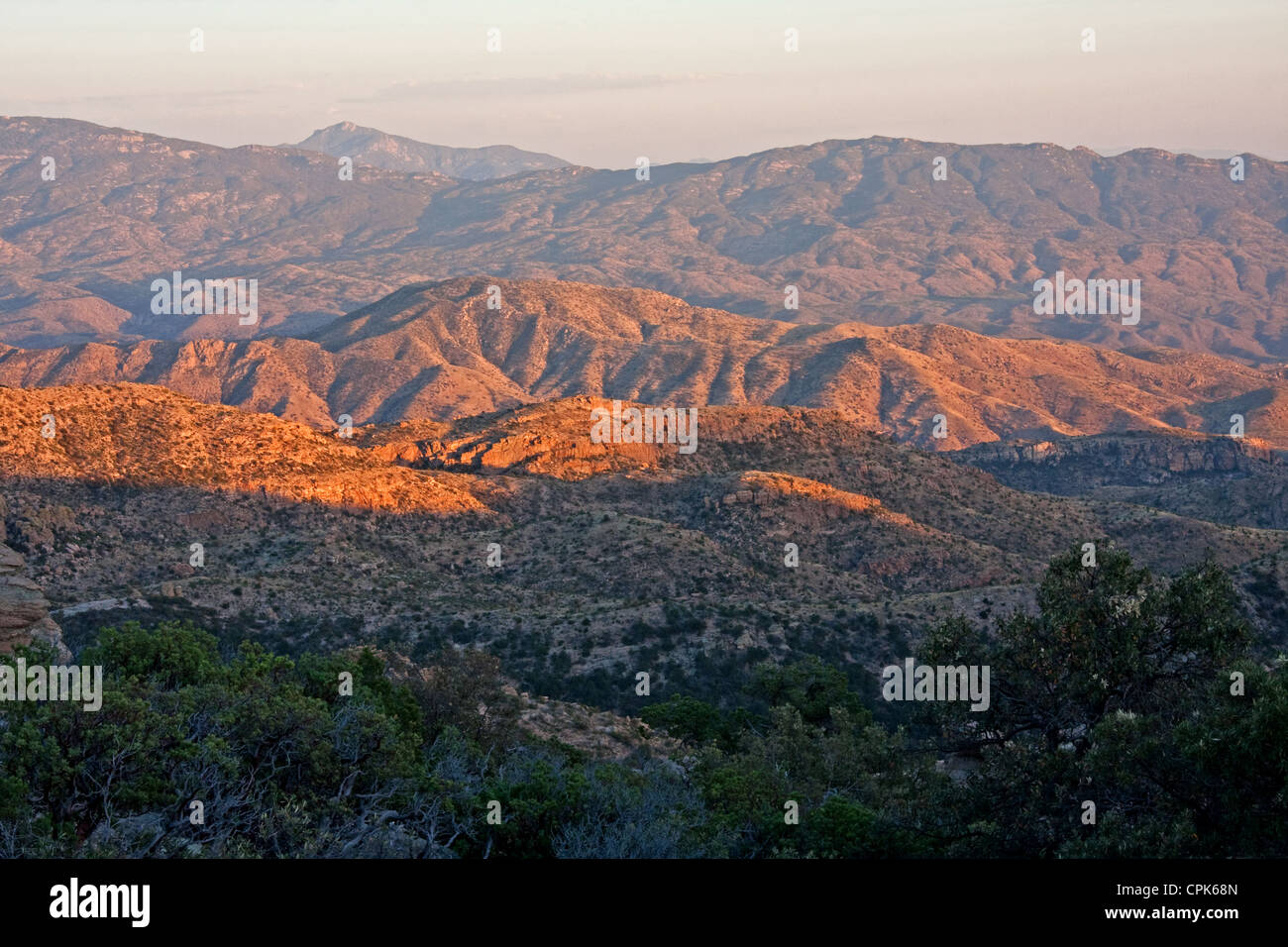 Santa catalina gebirge immagini e fotografie stock ad alta risoluzione ...