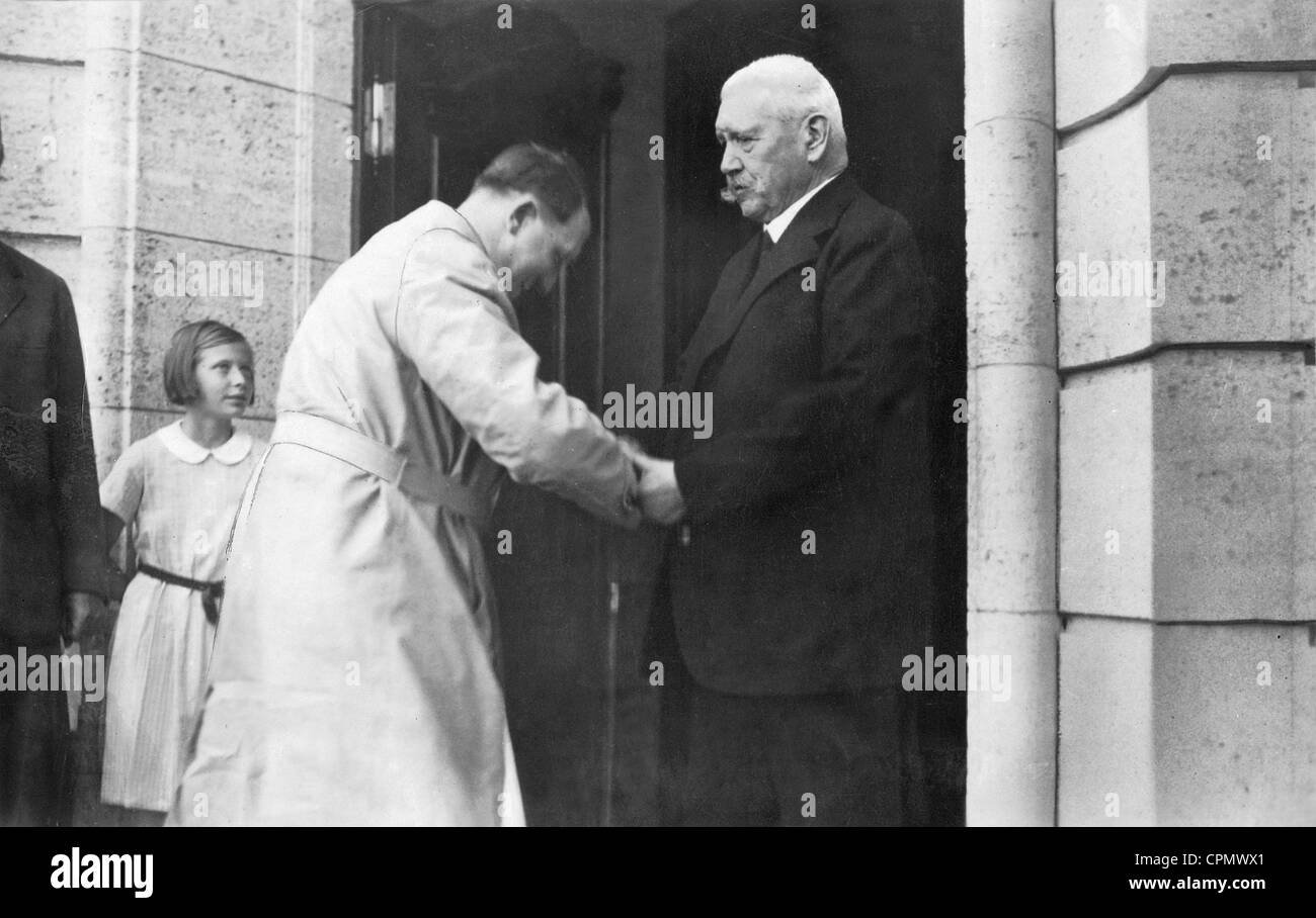Adolf hitler paul von hindenburg immagini e fotografie stock ad alta ...