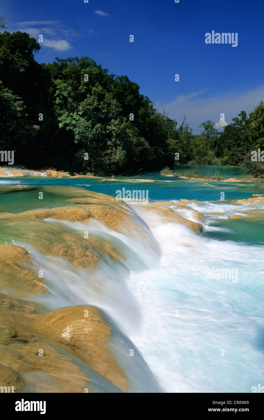 Cascate di agua azul immagini e fotografie stock ad alta risoluzione ...
