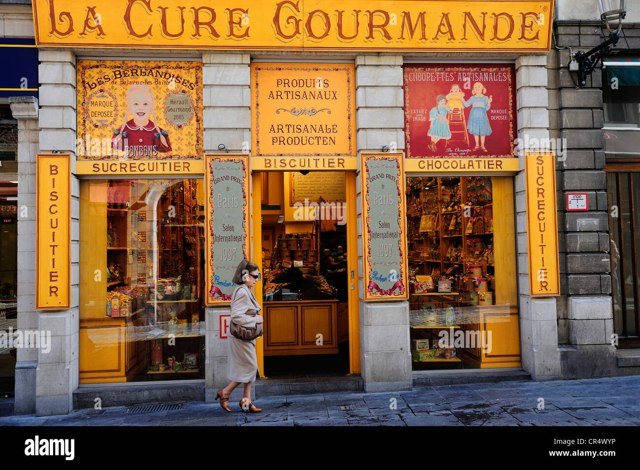 Facciata di un negozio immagini e fotografie stock ad alta risoluzione ...