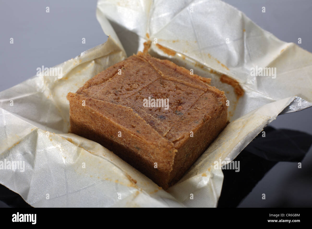 Cubo di brodo immagini e fotografie stock ad alta risoluzione - Alamy
