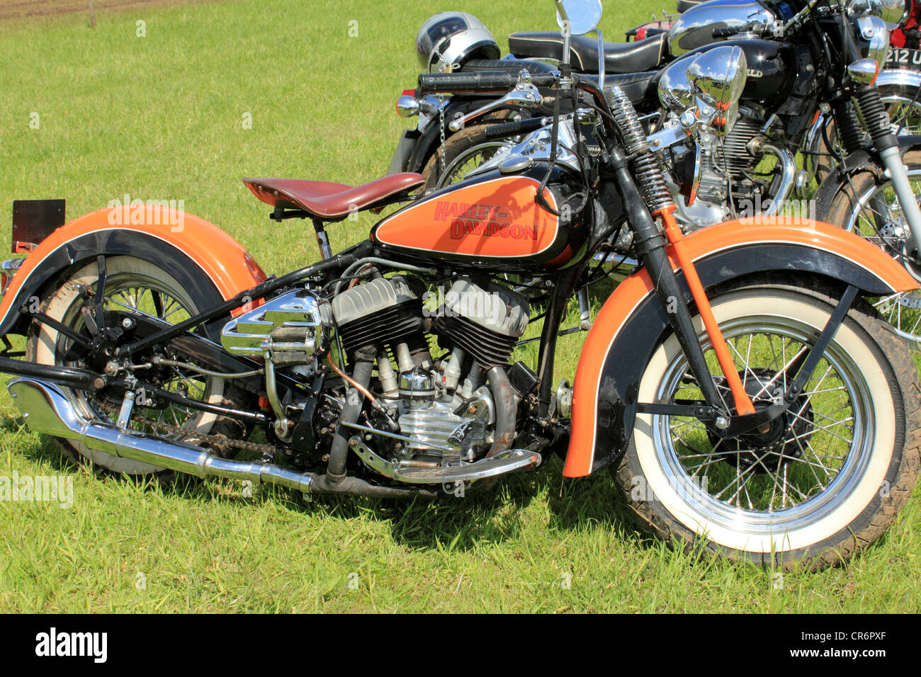 Vintage harley davidson motorcycle immagini e fotografie stock ad alta ...