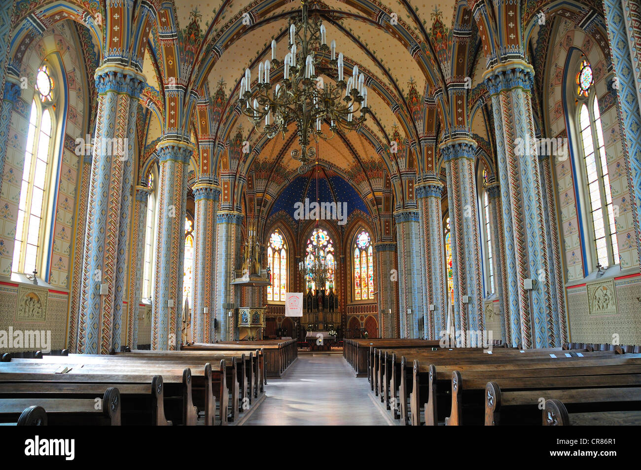 Navata gotica Chiesa del Sacro Cuore di Gesù, Jézus Szíve templom ...