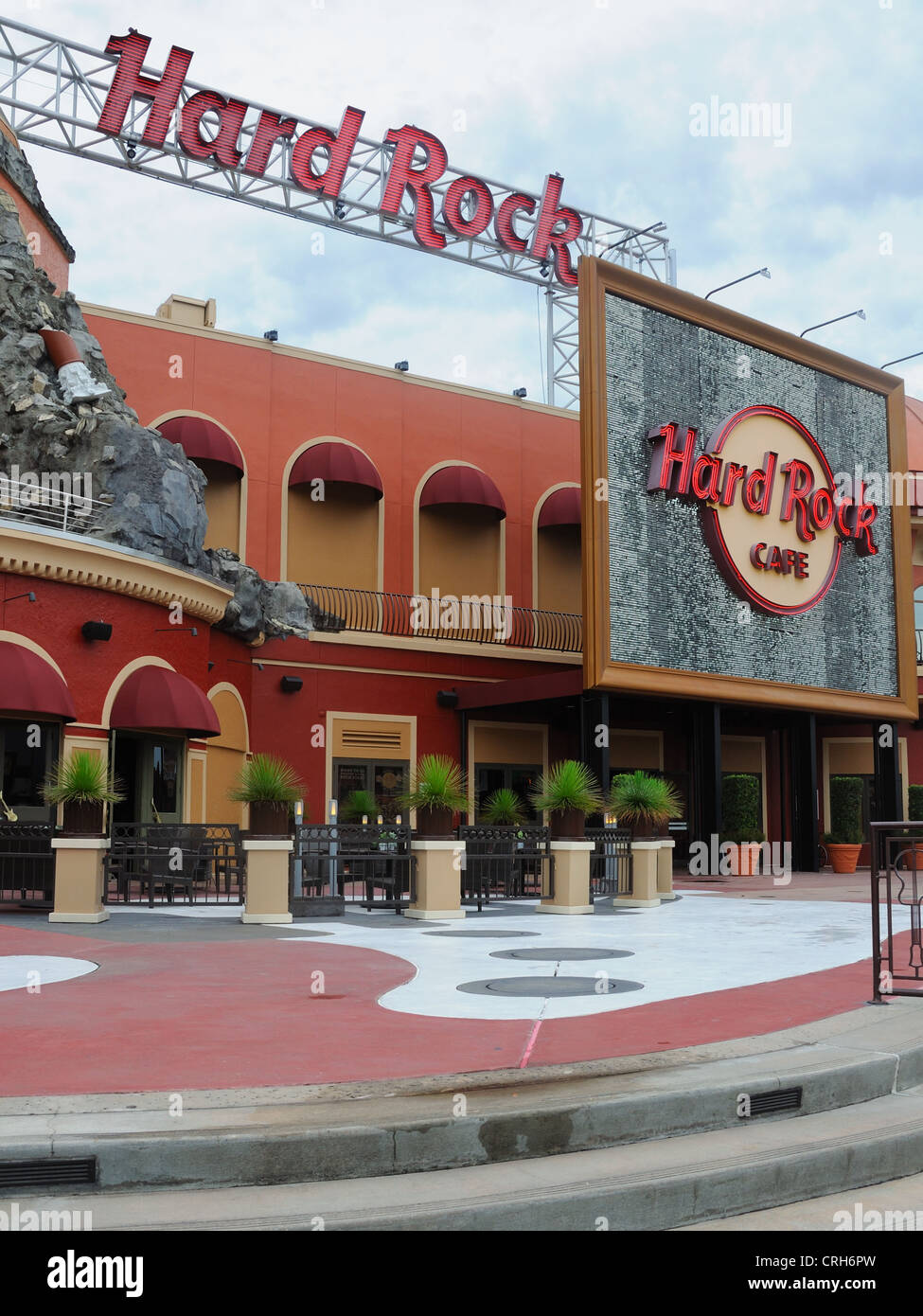 Hard rock store immagini e fotografie stock ad alta risoluzione - Alamy