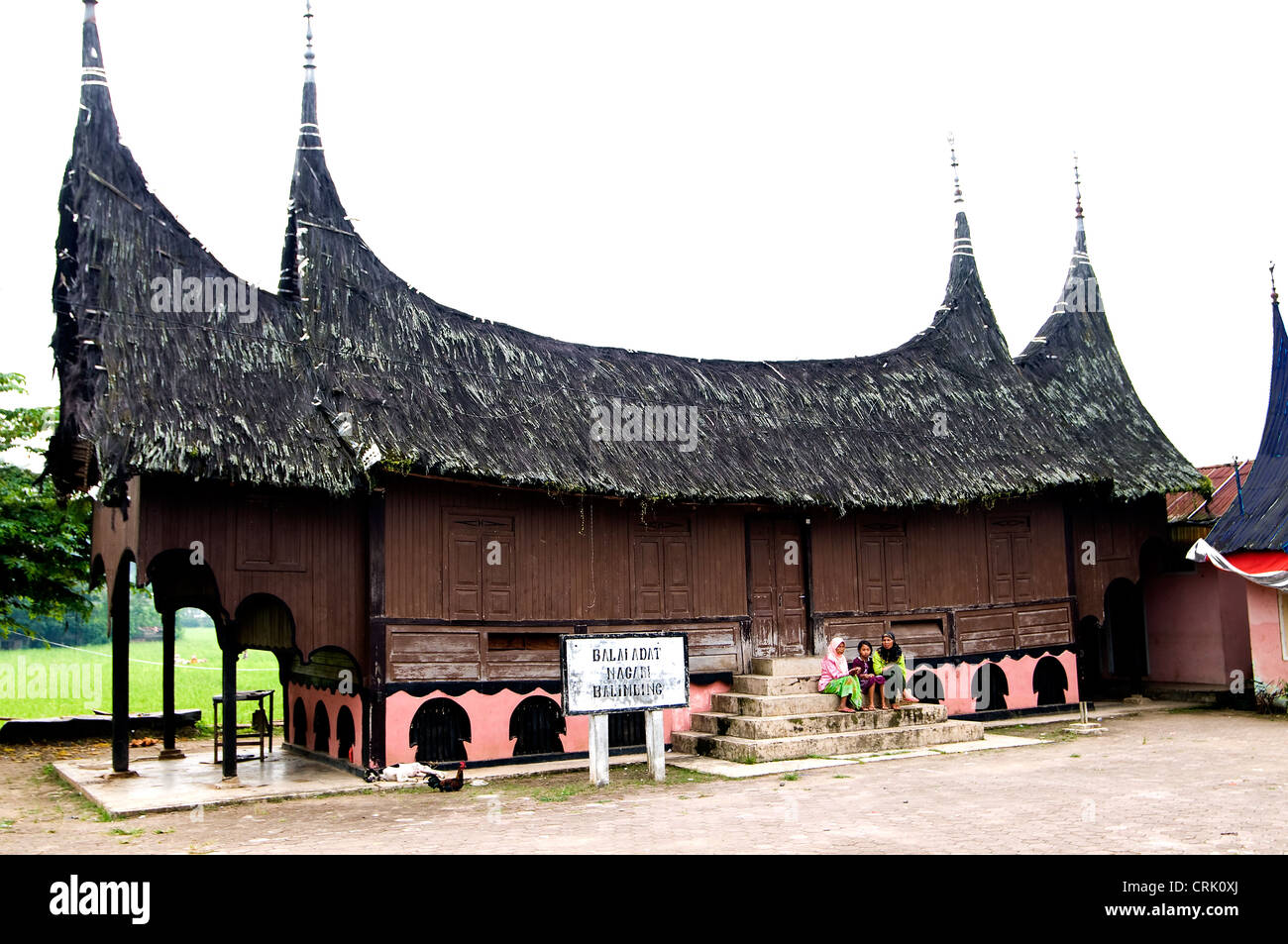 Rumah adat di minangkabau immagini e fotografie stock ad alta ...