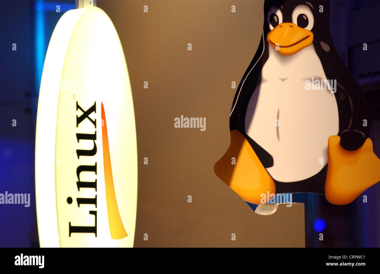 Linux logo immagini e fotografie stock ad alta risoluzione - Alamy