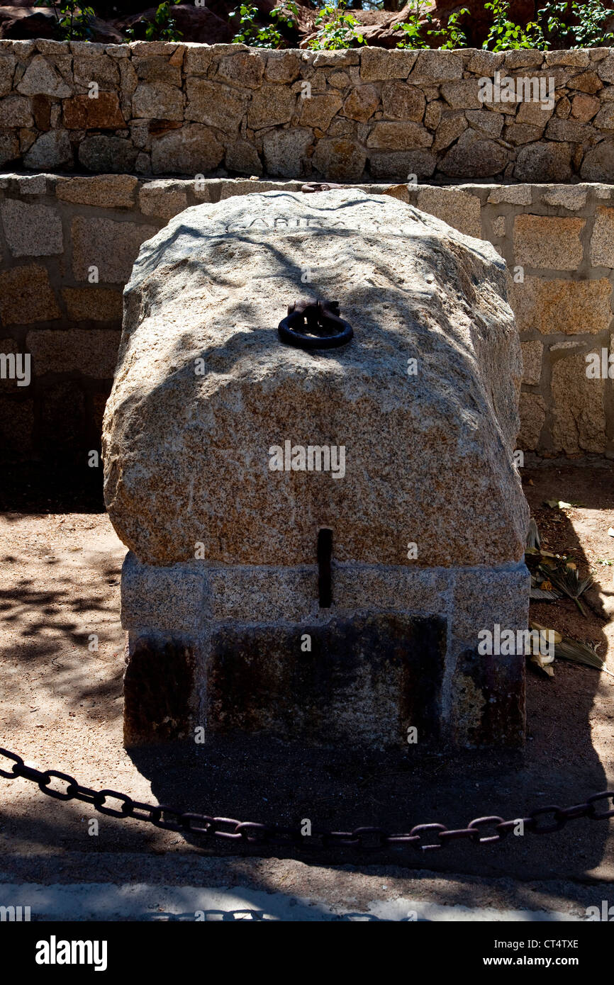 La tomba di Giuseppe Garibaldi, Caprera, Arcipelago di La Maddalena ...
