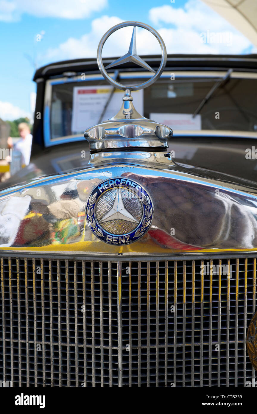 Prima automobile del mondo immagini e fotografie stock ad alta ...