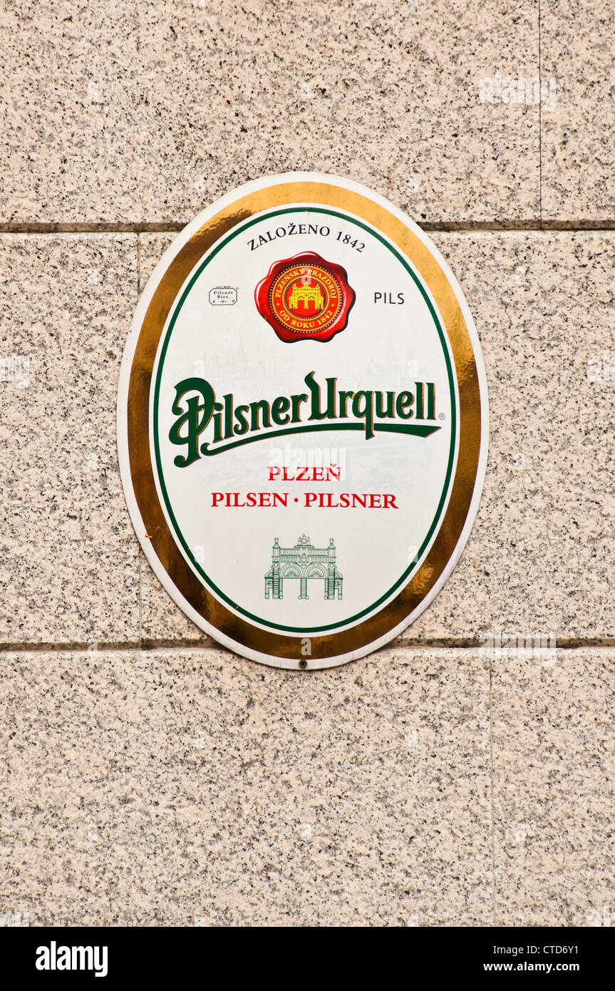 Pilsner urquell sign logo immagini e fotografie stock ad alta ...