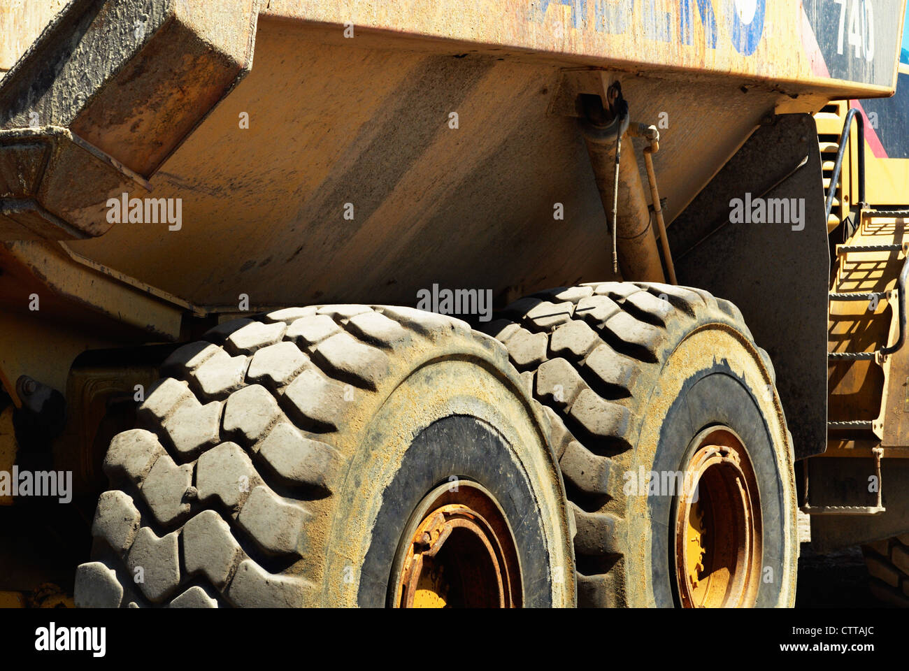 Le ruote posteriori immagini e fotografie stock ad alta risoluzione - Alamy