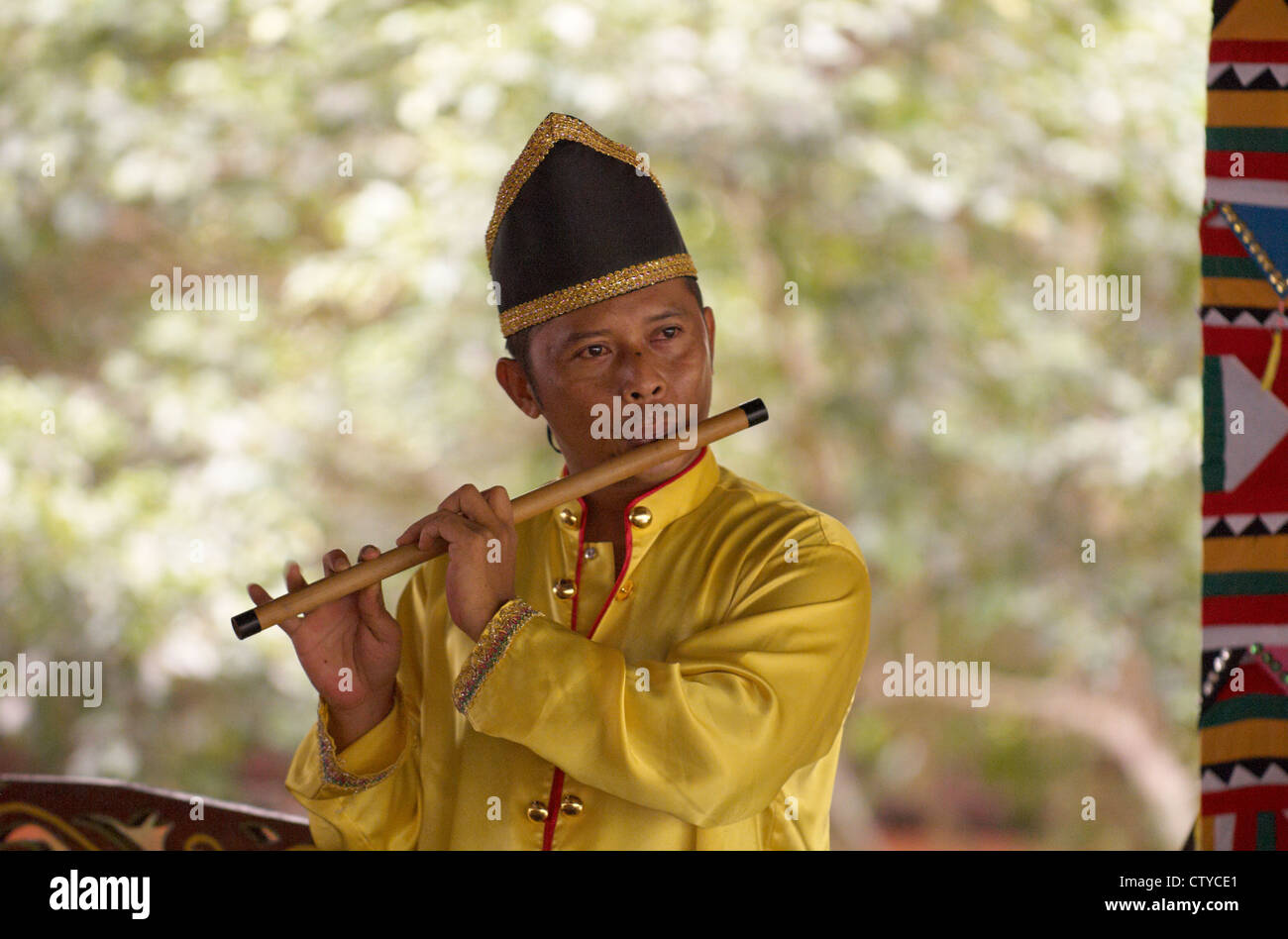 Piper di padella immagini e fotografie stock ad alta risoluzione - Alamy