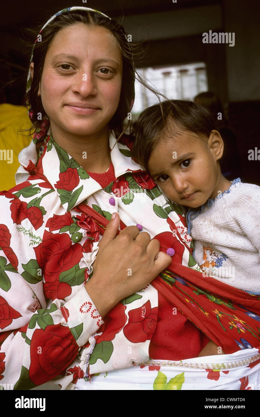 Zingari romania immagini e fotografie stock ad alta risoluzione - Alamy