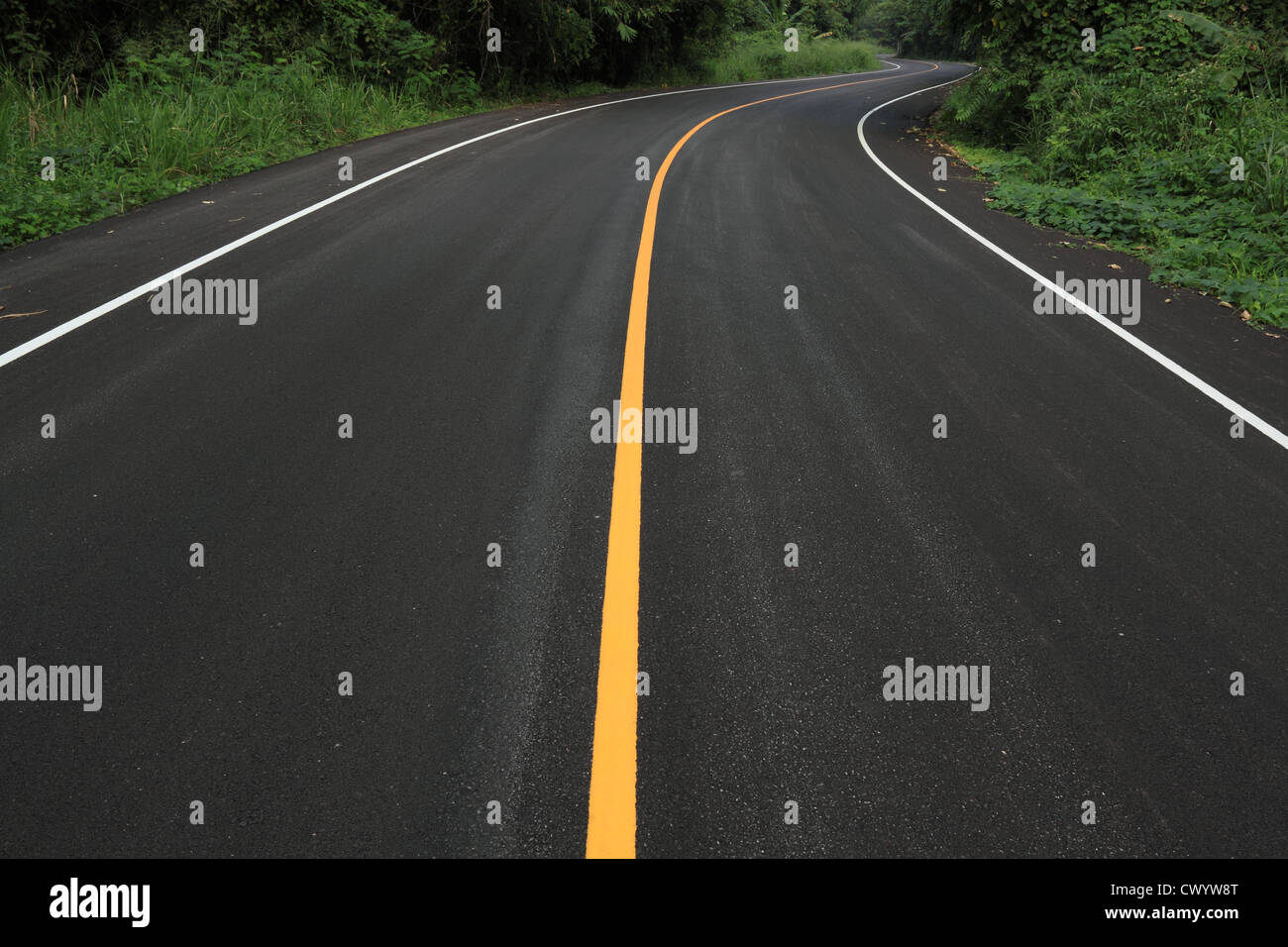 Nuova curva immagini e fotografie stock ad alta risoluzione - Alamy
