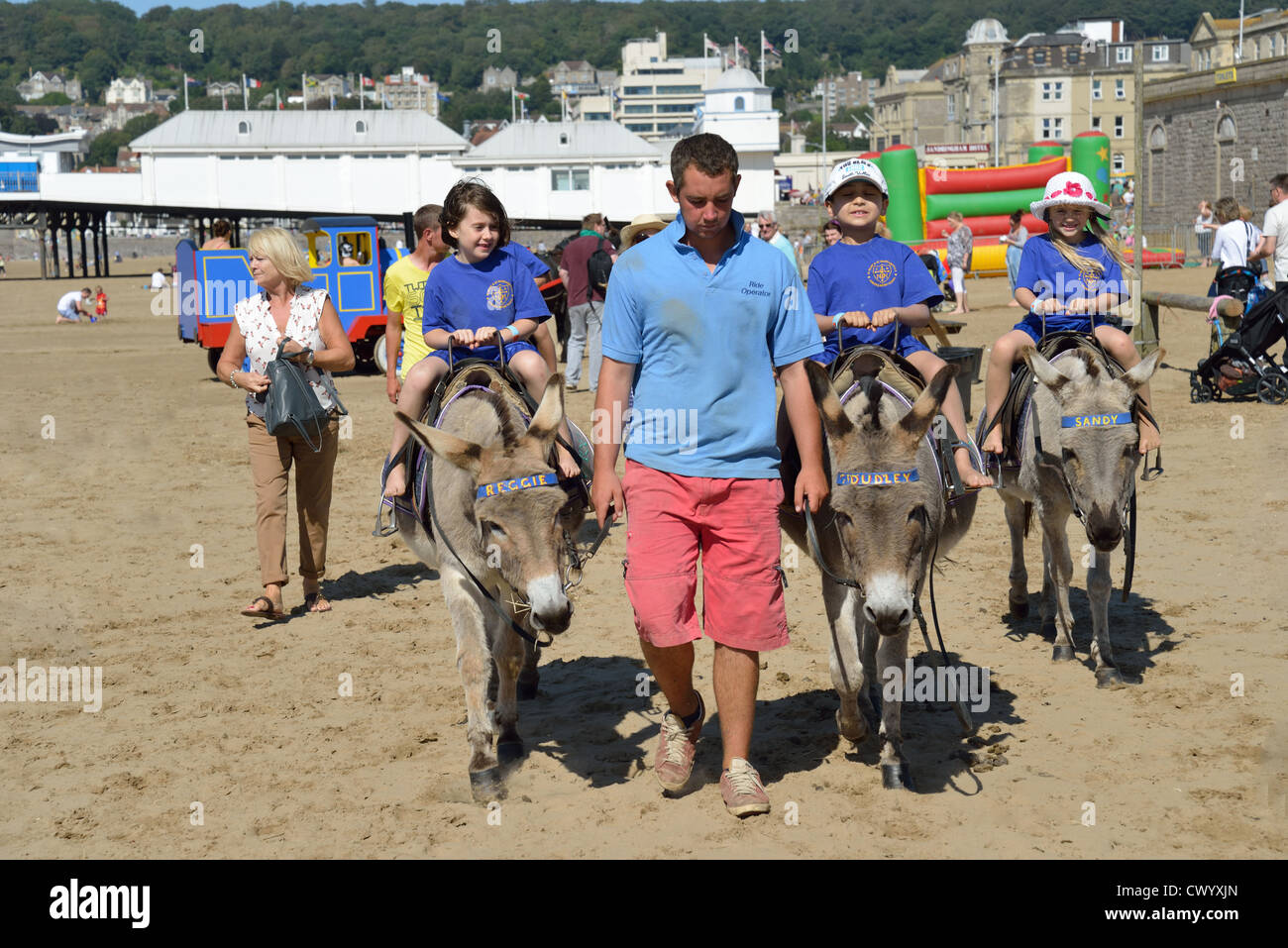 Gite in asino per bambini immagini e fotografie stock ad alta ...