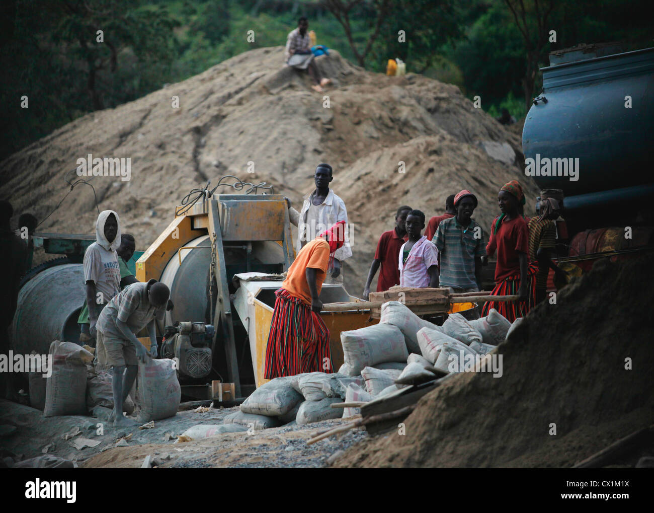 Gruppo di operai stradali immagini e fotografie stock ad alta ...