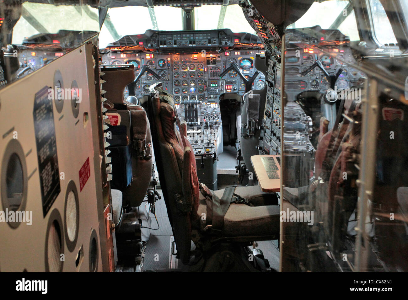 Concorde cockpit controls immagini e fotografie stock ad alta ...