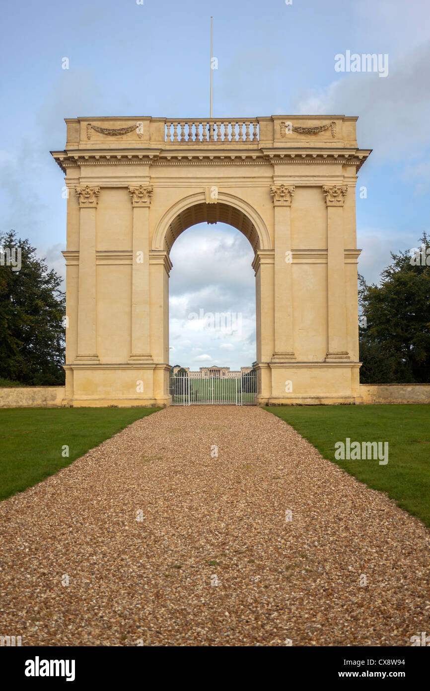 L'arco corinzio immagini e fotografie stock ad alta risoluzione - Alamy