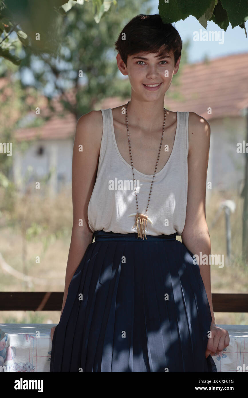 Amra Cerkezovic un modello, vincitore della Bosnia e Erzegovina 2011 e ...