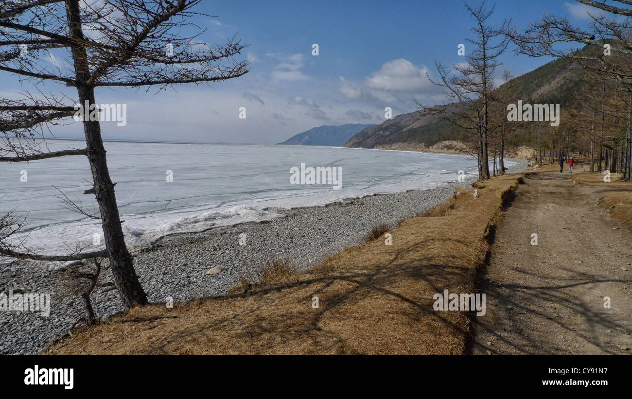 Lago baikal immagini e fotografie stock ad alta risoluzione - Alamy