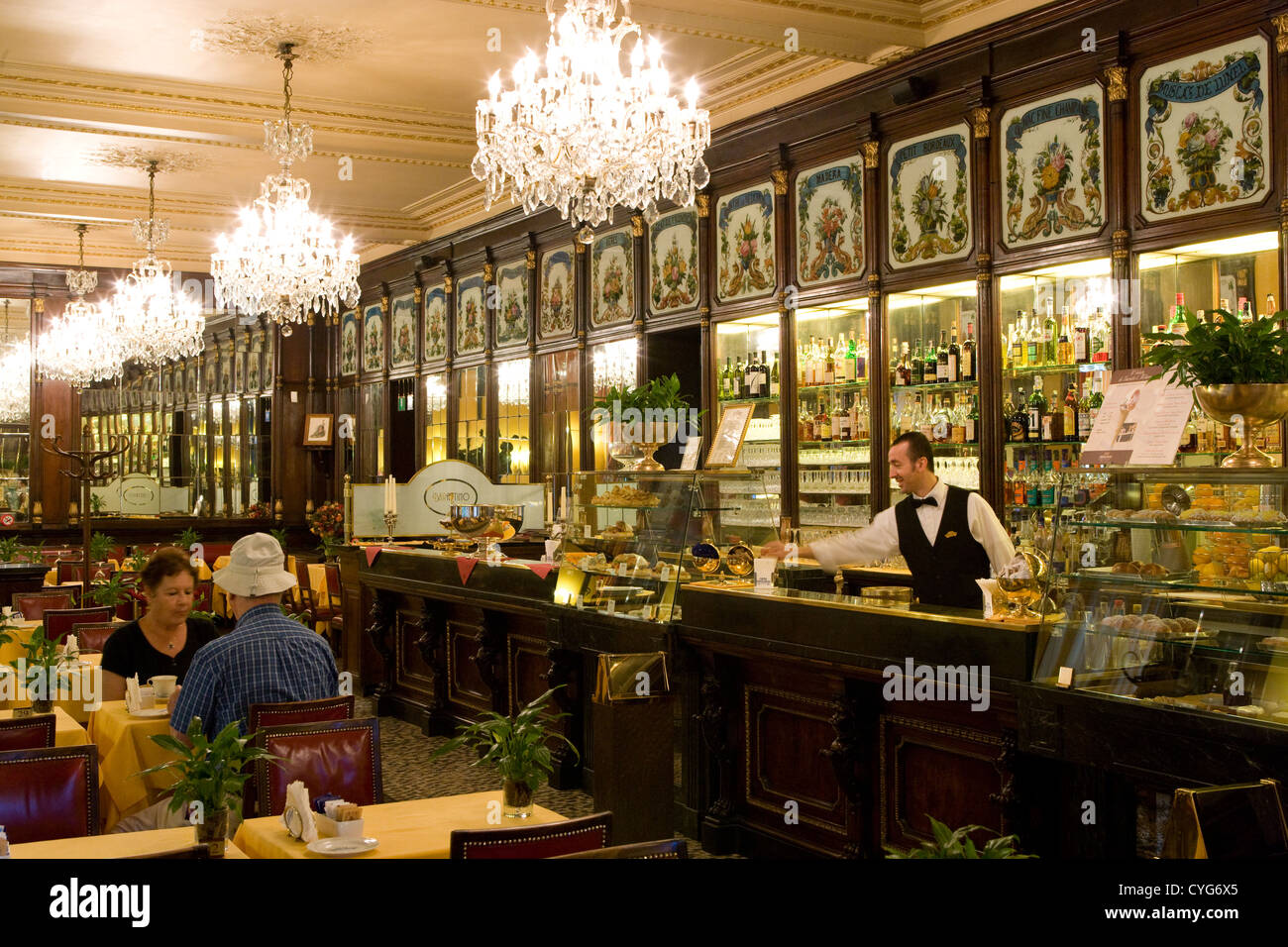 Torino - Baratti & Milano bar storico Foto stock - Alamy