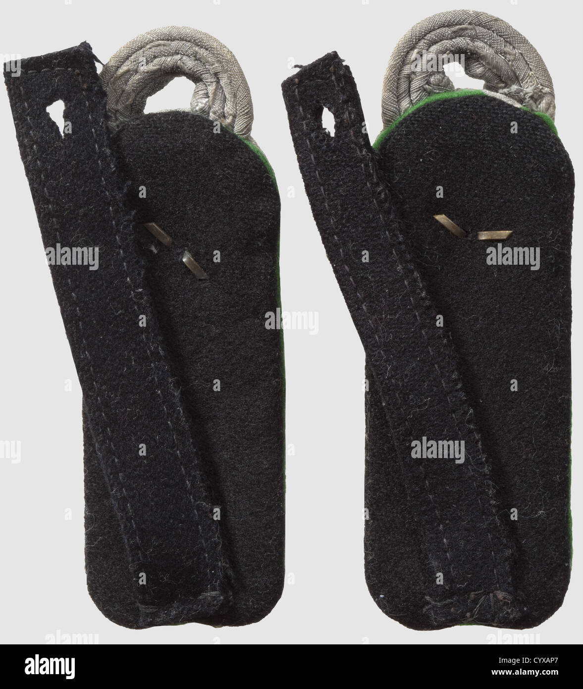 Coppia di spallette 'tandartenführer' di un'unità di polizia, tubi ...