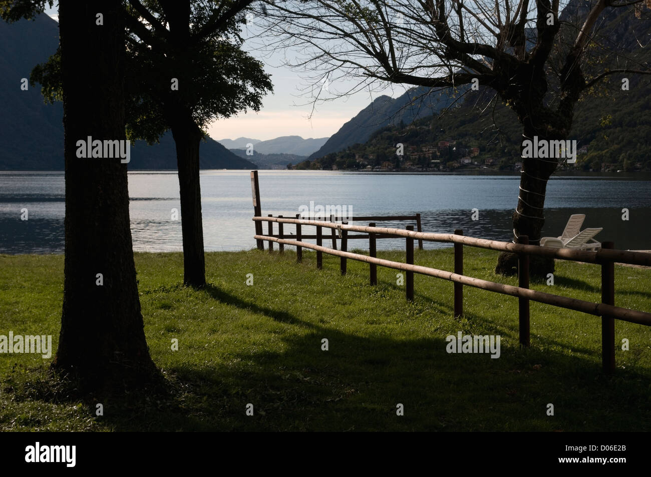 Porlezza, il lago Ceresio o di Lugano, Lombardia, Italia Foto stock - Alamy