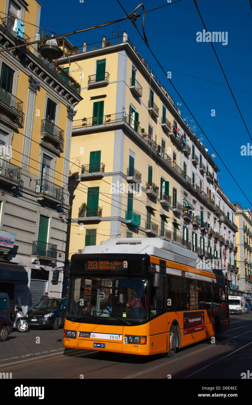 Corso garibaldi napoli immagini e fotografie stock ad alta risoluzione ...
