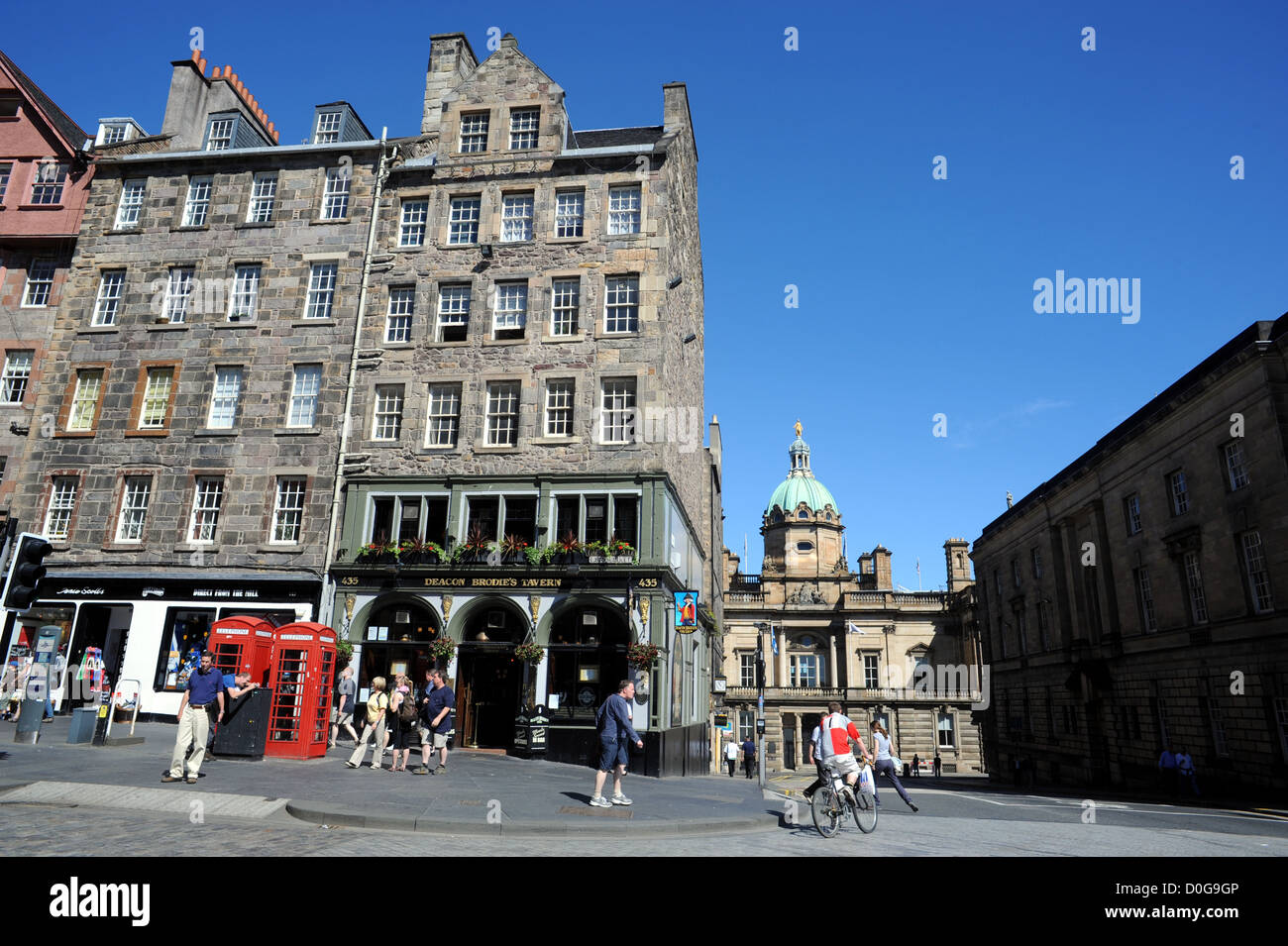 Tumulo reale immagini e fotografie stock ad alta risoluzione - Alamy