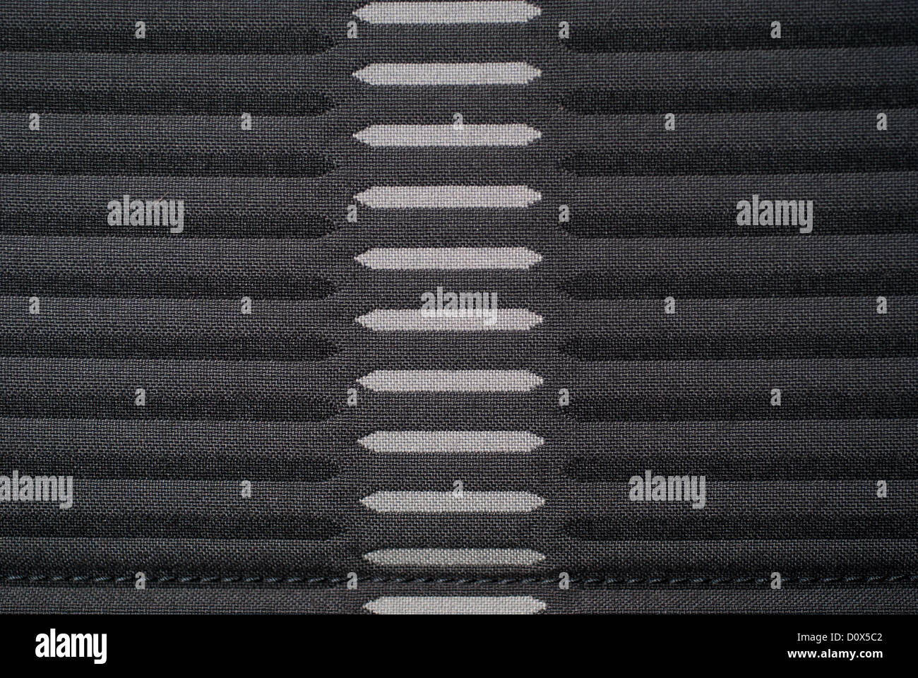 Mescolare filo di colore immagini e fotografie stock ad alta ...