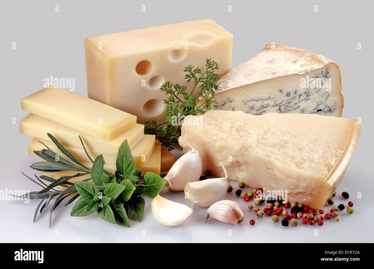 Formaggi emmental immagini e fotografie stock ad alta risoluzione - Alamy