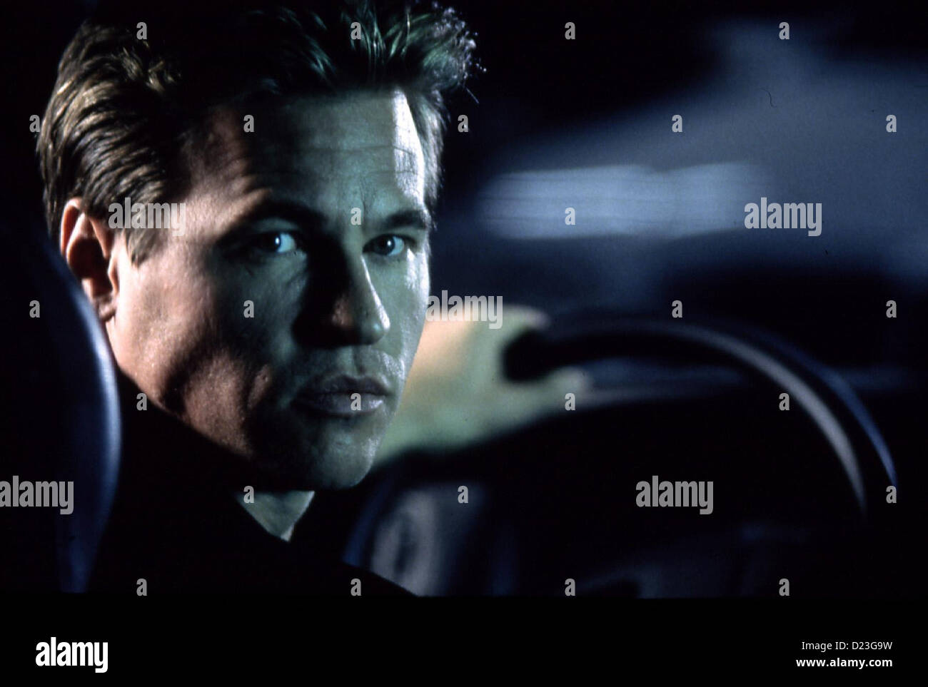 The saint 1997 val kilmer immagini e fotografie stock ad alta ...
