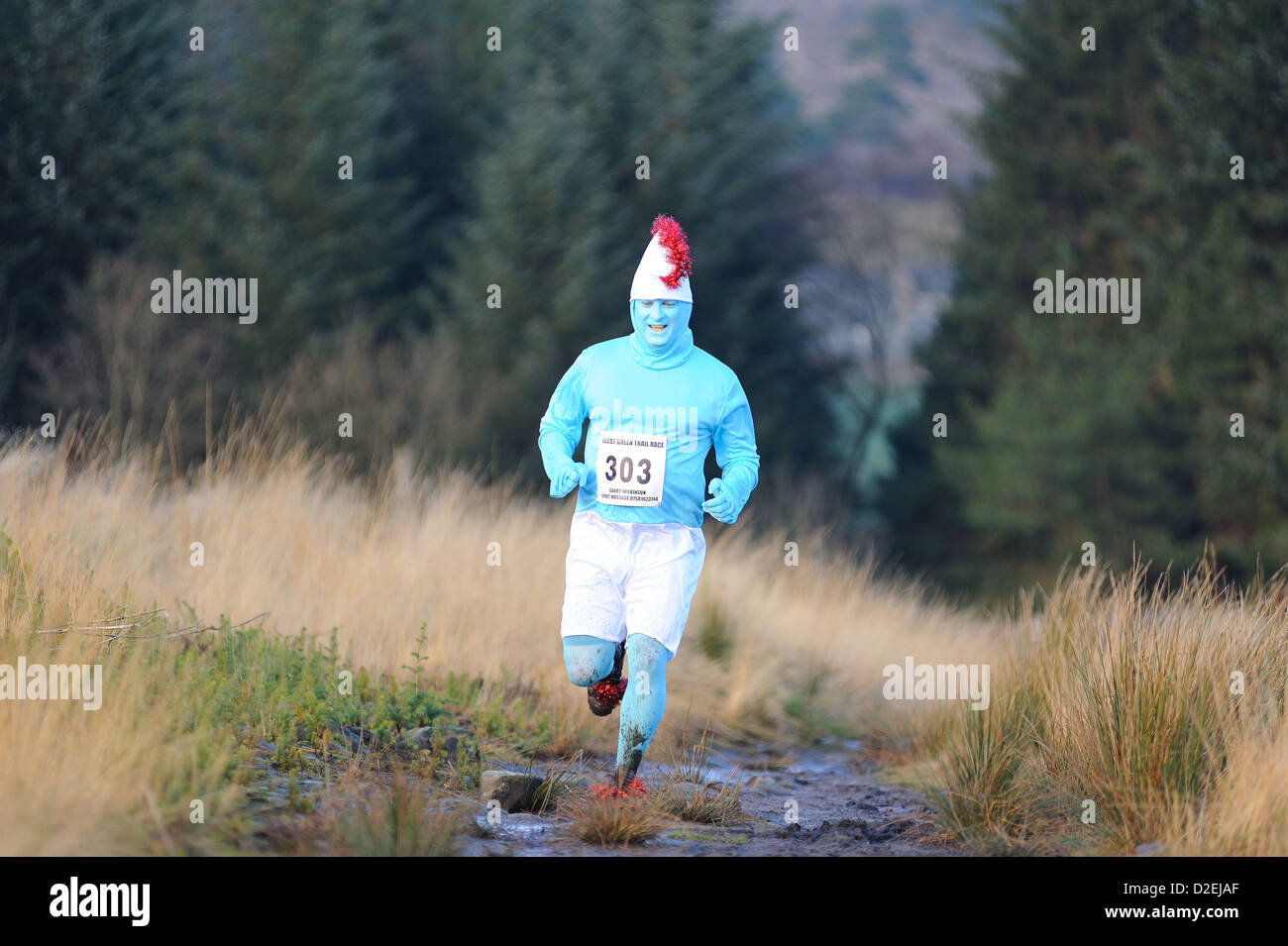 Smurf costume immagini e fotografie stock ad alta risoluzione - Alamy