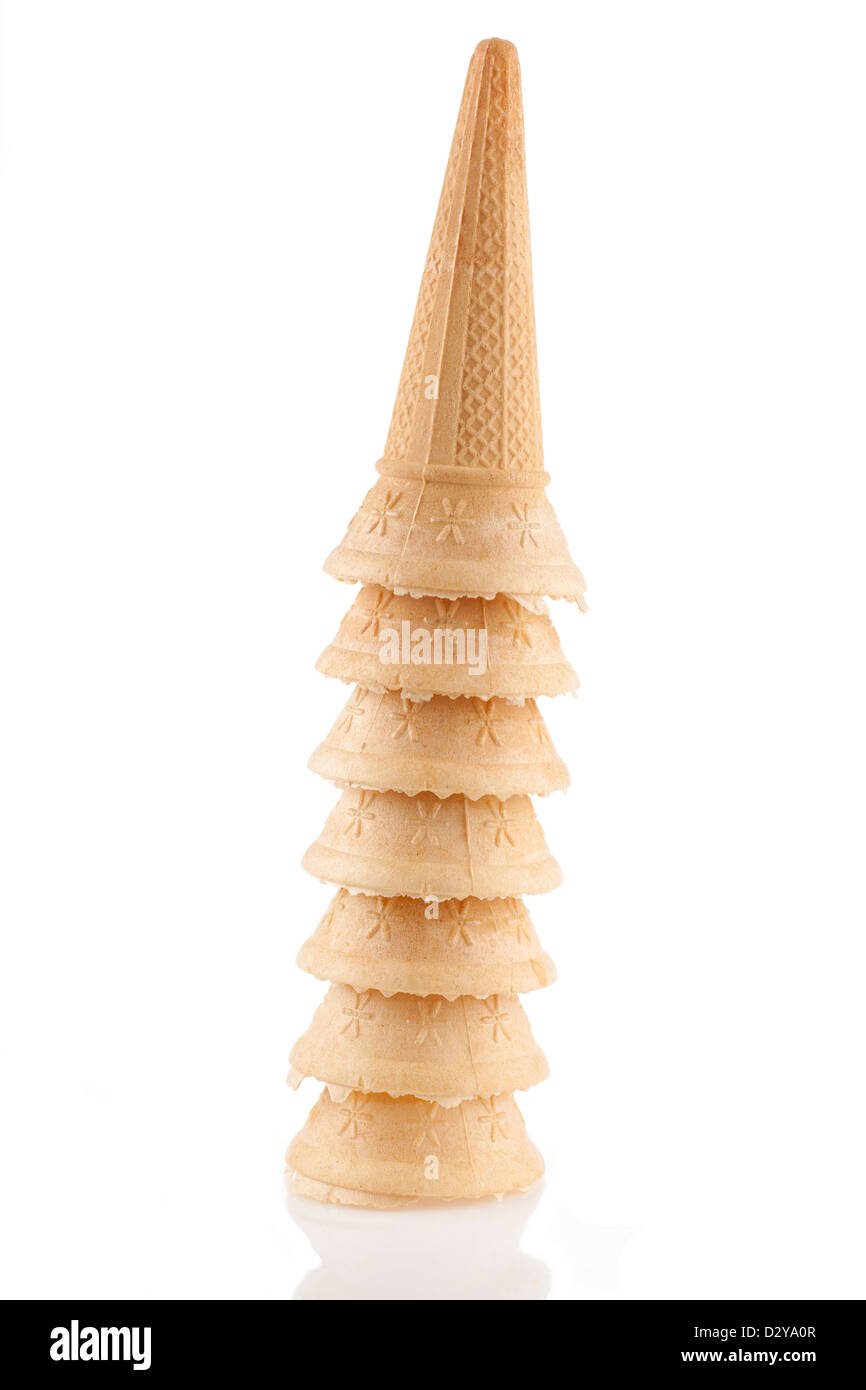Pila di coni gelato immagini e fotografie stock ad alta risoluzione - Alamy