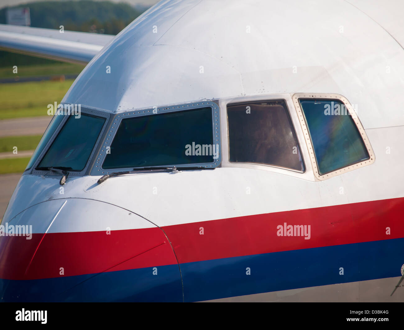 Cockpit airplane boeing pilots immagini e fotografie stock ad alta ...